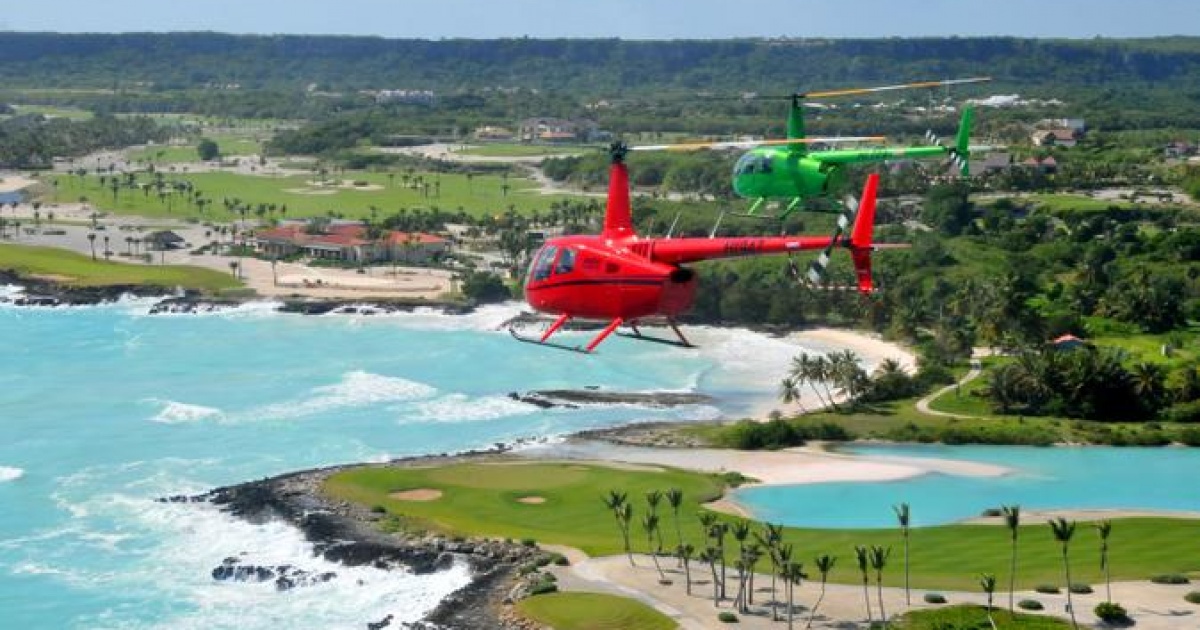 Tur elicopter Marea Caraibilor, oceanul Atlantic - Travel Mood