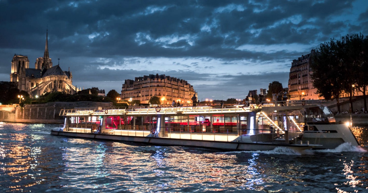 Croaziera pe Raul Sena, Paris (tur de noapte) - Travel Mood